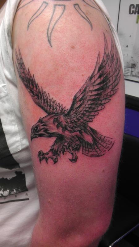 Hawk by Jon Fallows: TattooNOW