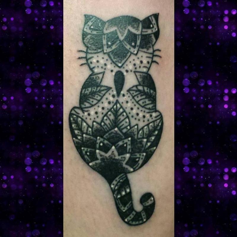 Geometric Stipple Cat Tattoo by Stef aka Keki: TattooNOW